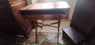 Mobile con scrivania a ribaltino