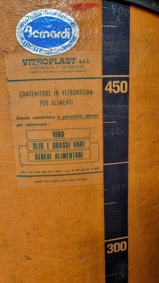 Botte in vetroresina per alimenti