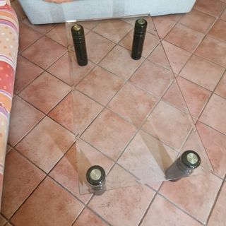 Tavolino in vetro
