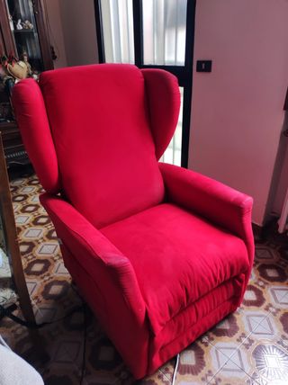 Vendo poltrona reclinabile elettrics
