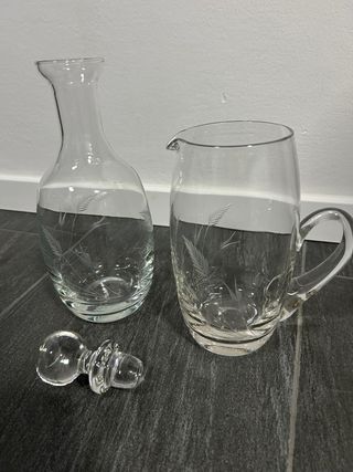 2 Brocche/caraffe in vetro lavorate
