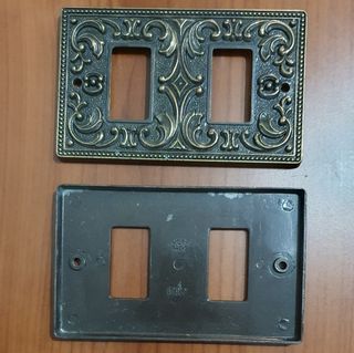 Placca metallo 2 posti VCR BREV. ITALY