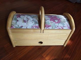 Scatola portacucito vintage