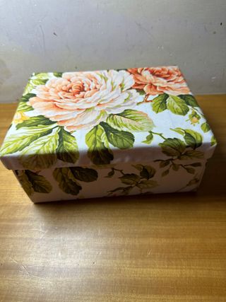 scatola porta gioie fodarata a mano