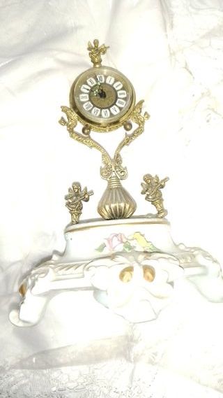 orologio su base ceramica metà 900