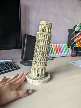 Lampada torre di Pisa