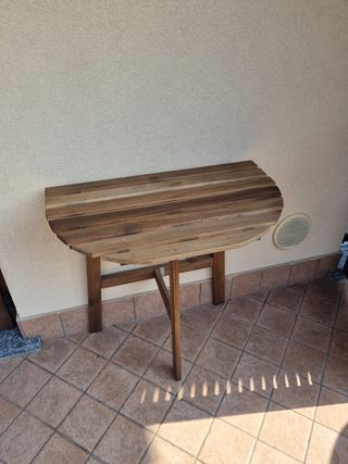 Tavolo da parete richiudibile
