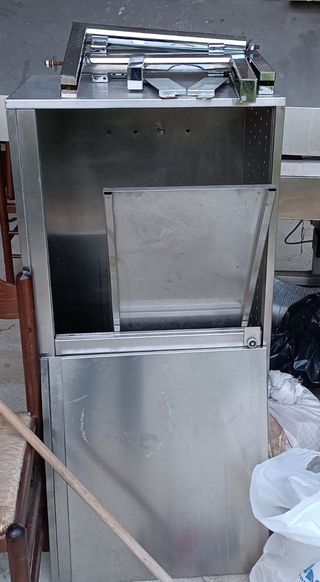 Scaffale in acciaio inox