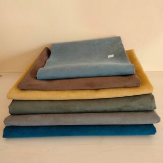 Lotto tessuti effetto pelle scamosciata