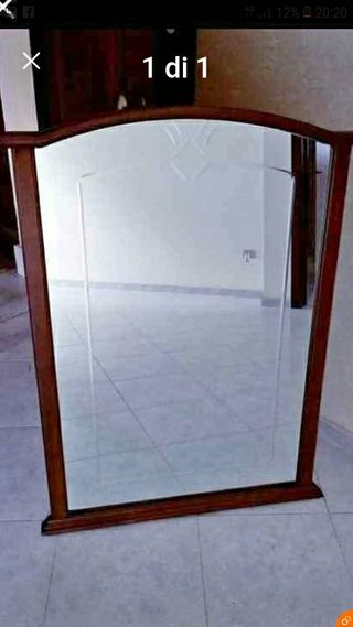 Specchiera