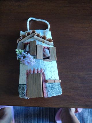 Piccola tegola lavorata