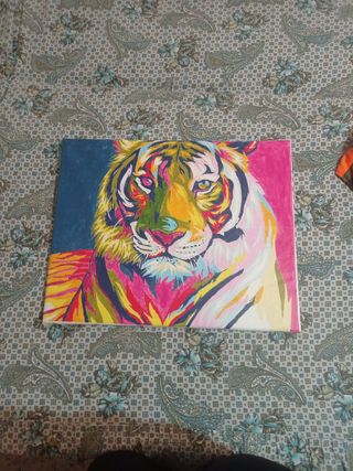 Tigre dipinta a mano