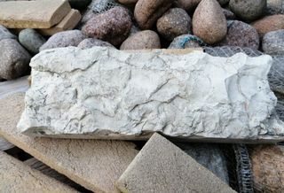 RIVESTIMENTO IN PIETRA