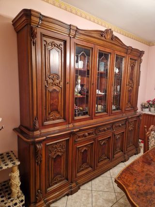 Armadio salotto vintage con tavolo RITIRO IN ZONA