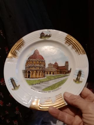 Piatto decorato Pisa