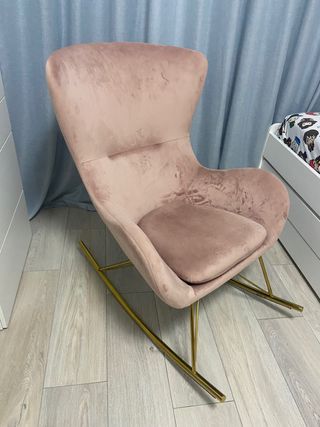 sedia a dondolo rosa