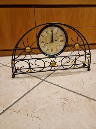 Orologio da comodino