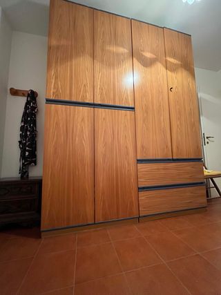 armadio in legno