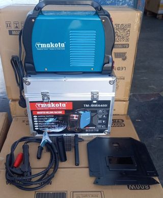 NUOVA SALDATRICE 400 AMPERE Makota