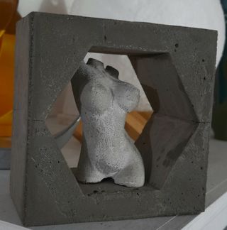 ARTE INDUSTRIALE STATUA BUSTO DONNA