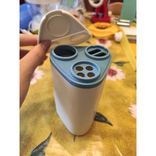 contenitore formaggio Tupperware