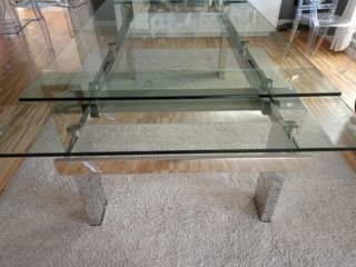 Tavolo vetro e acciaio