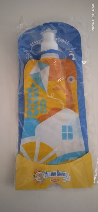 Borraccia in plastica flessibile