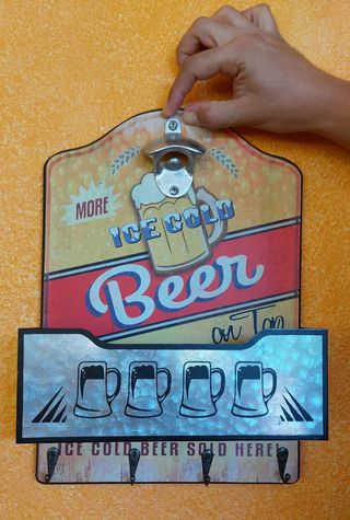 apribottiglie e portachiavi nuovo