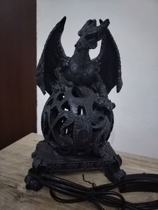 Lampada a forma di drago