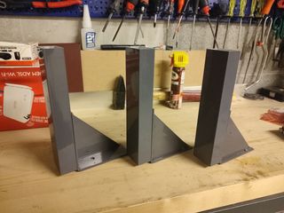 Staffe in alluminio porta mensola