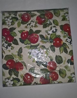 Tovaglia con tovaglioli