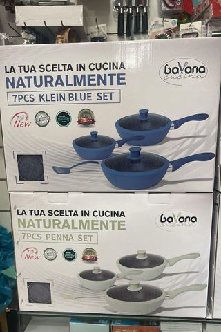 Batteria di padelle in pietra lavica