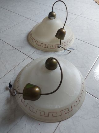 Coppia di lampadari .