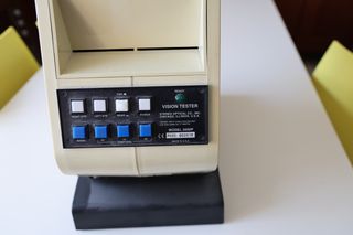 Vision Tester 2000P -controllo vista