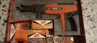 Chiodatrice sparachiodi Spit P200