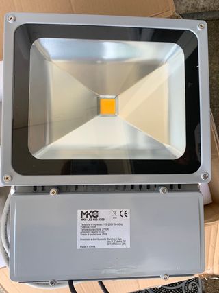 proiettore led 100w