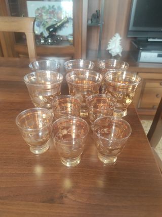 Set bicchieri vintage