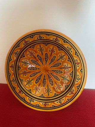 Piatto ceramica decorato a mano