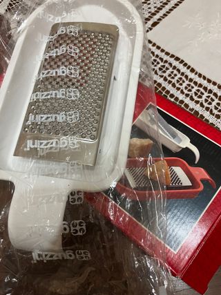 grattugia da tavola guzzini
