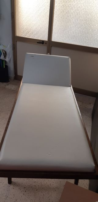 Lettiga medica o estetica