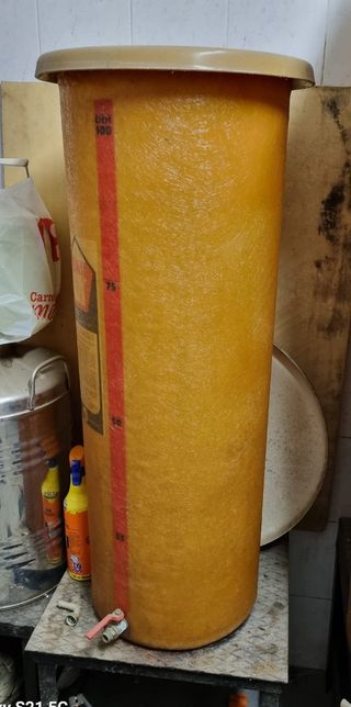 Botte in vetroresina 100litri