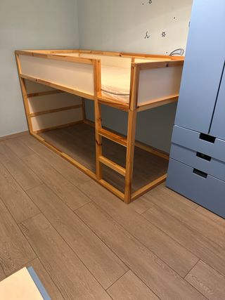 letto ikea KURA