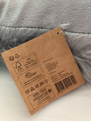 cuscini grigi pelosi