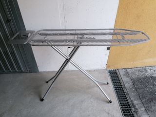 Asse da stiro in ferro