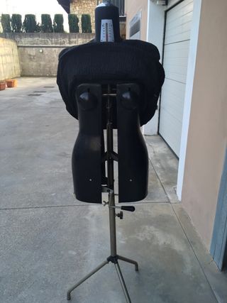 manichino da sarta vintage marchio Singer,