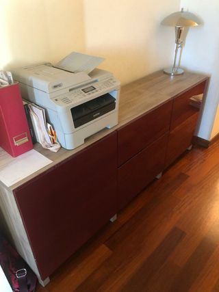 Madia in legno con cassetti contenitivi