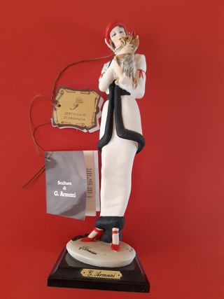 Statuetta Donna con cane