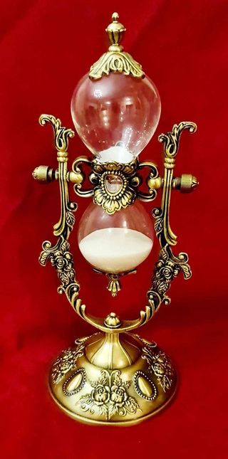 prestigiosa ed elegante clessidra barocca da 15min