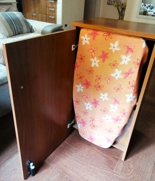 Asse da stiro ripiegabile, Legno di Noce