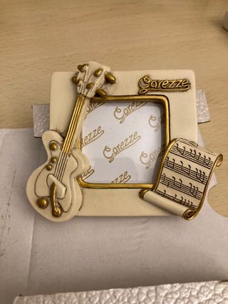 Cornice porta foto bianca - Carezze